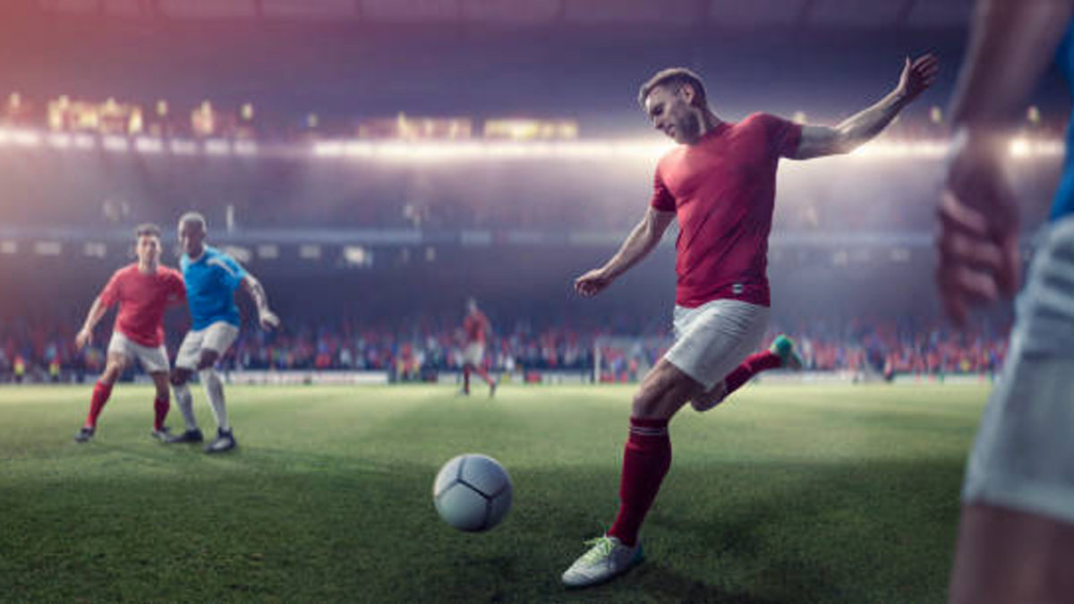 Comparing the Euro and World Cup: Key Differences and Similarities